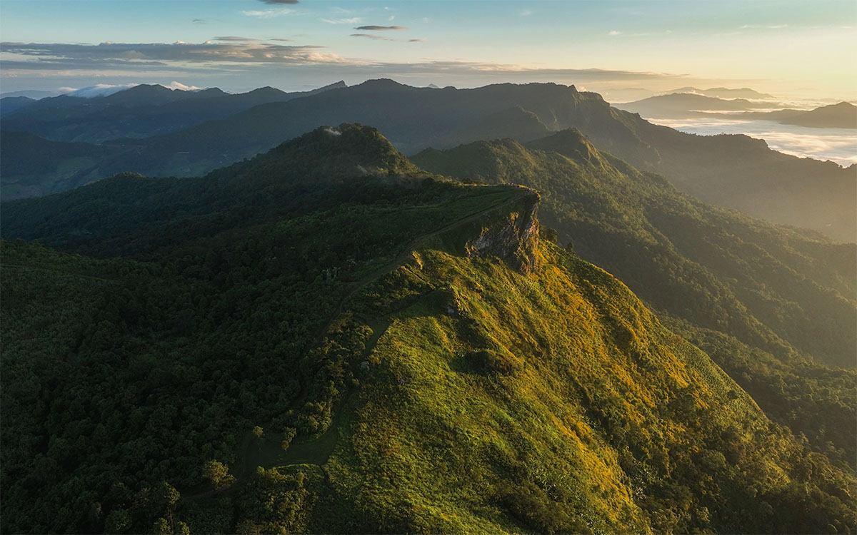 Phu Chi Fa In Thailand; A Photographers Guide In 2025
